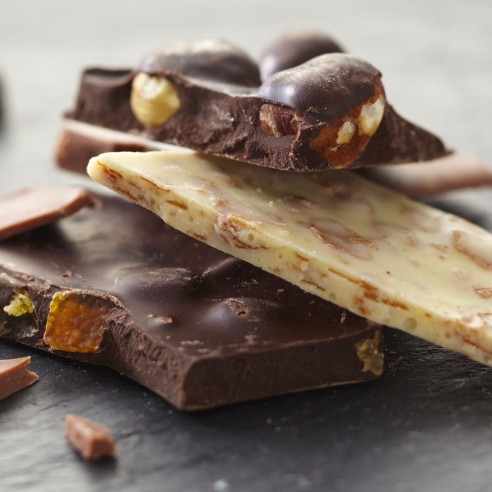 Plaques de Chocolat à croquer : noir, blanc, lait, noisettes, amandes ...
